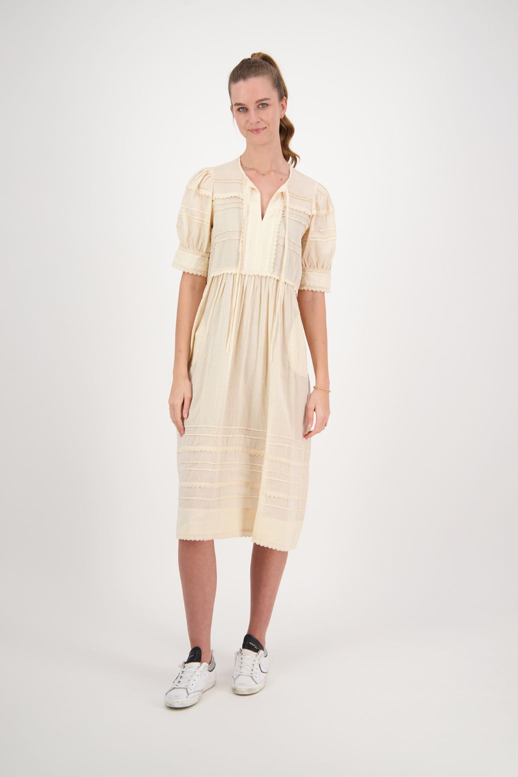 BRIARWOOD Tess Dress Cream – Paperdoll